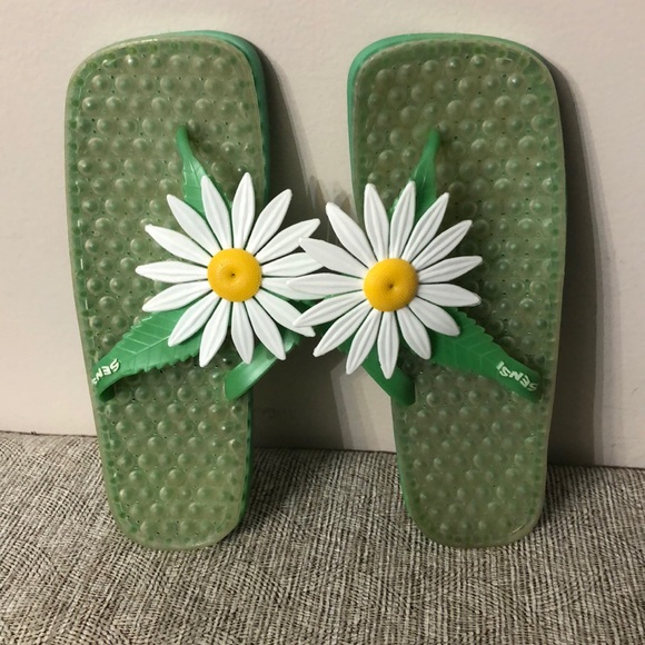 SENSI ASSISI | Shoes | Sensi Assisi Beach Sandals Size 37 Italy | Poshmark